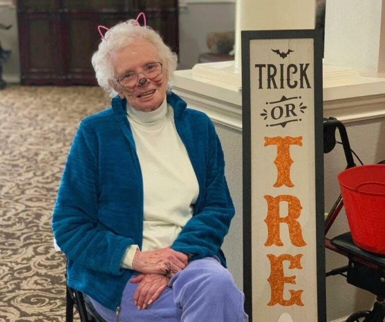 Eight Easy Halloween Costumes for Seniors to DIY - Sonida Senior Living